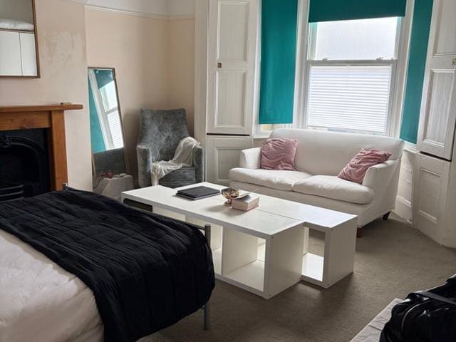 Apartment at Stroud Green Road, Greater London