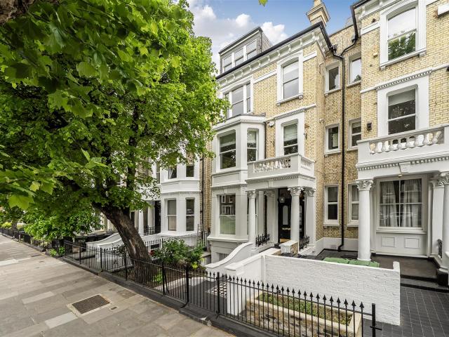 Apartment at Sutherland Avenue, City of Westminster