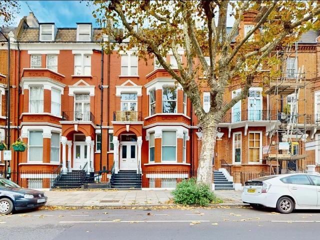 Apartment at Sutherland Avenue, City of Westminster
