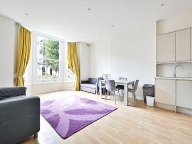 Apartment at Sutherland Avenue, City of Westminster
