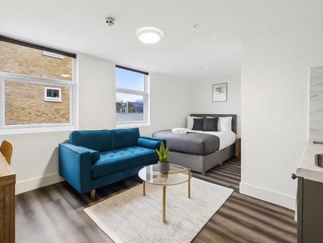 Apartment at Sutherland Avenue, City of Westminster