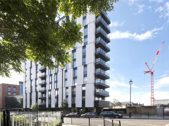 Apartment at Sutherland Street, City of Westminster