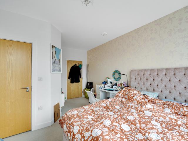 Apartment at Sutton Court Road, Greater London
