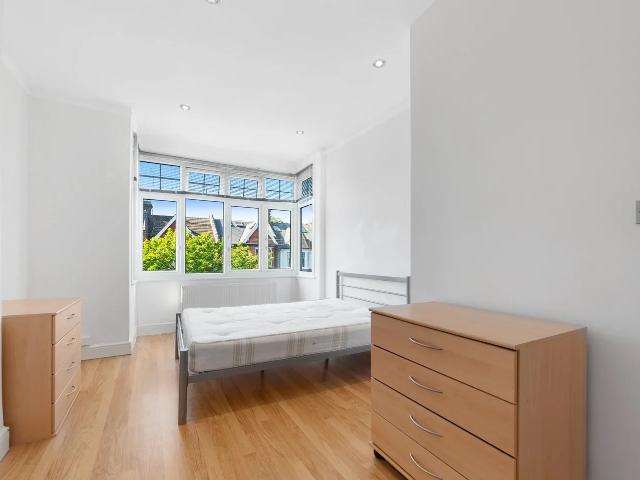 Apartment at Sutton Road, Greater London