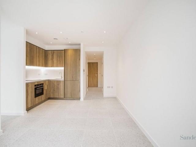 Apartment at Sutton Street, Greater London