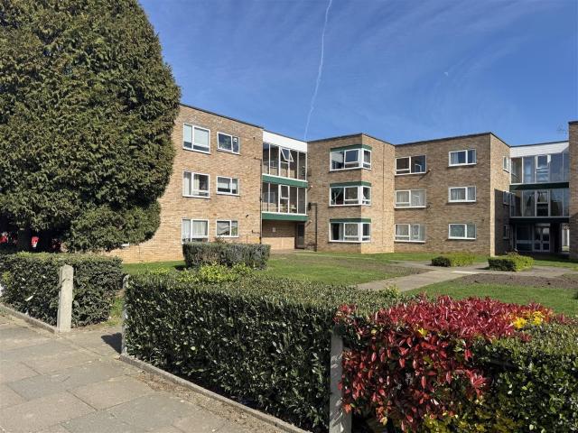 Apartment at Sudbury Avenue, Greater London