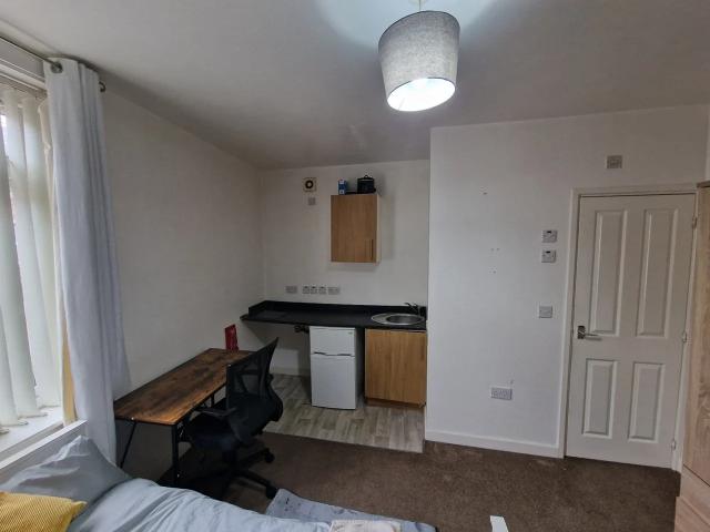 Apartment at Summer Road, Birmingham