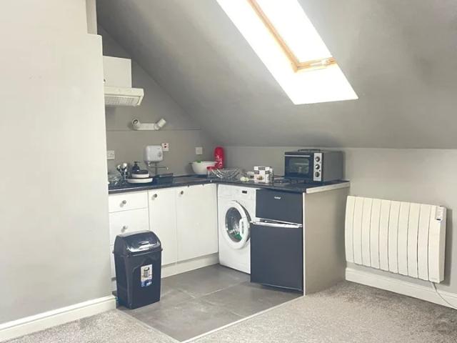Apartment at Summerhouse Lane, Greater London