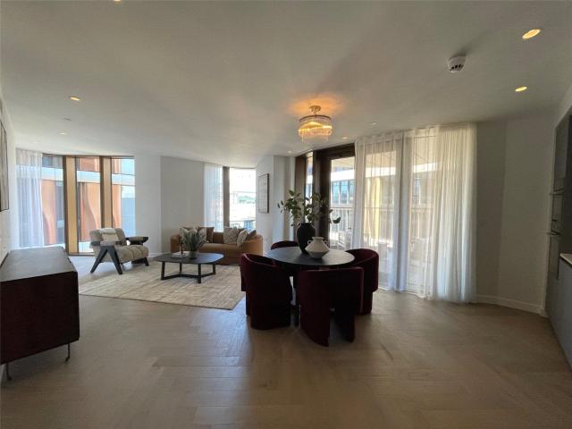 Apartment at Sumner Street, Greater London