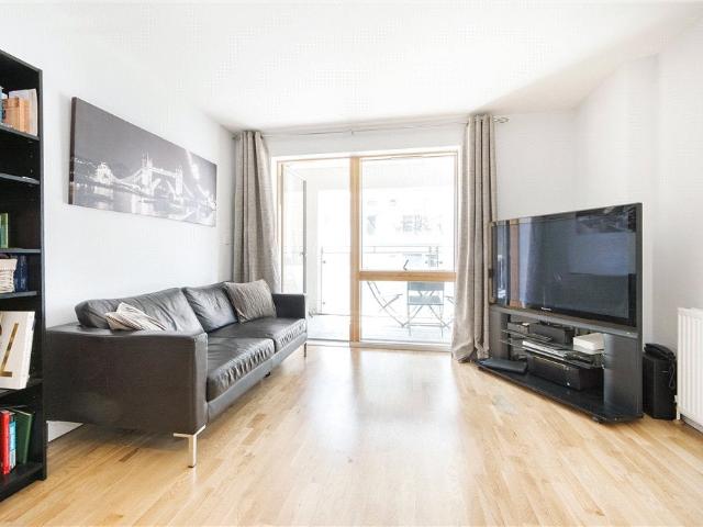 Apartment at Sun Passage, Greater London