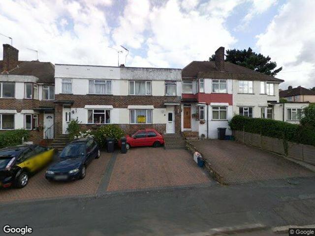 Apartment at Sundale Avenue, Greater London