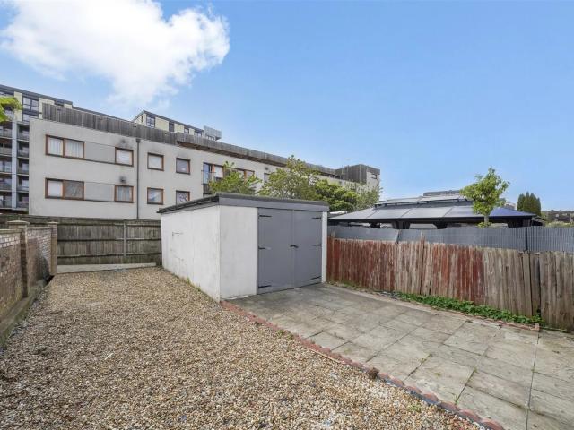 House at Sunleigh Road, Greater London
