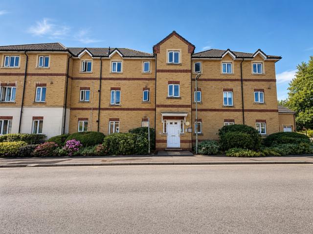 Apartment at Sunlight Gardens, Fareham