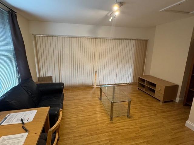 Apartment at Sunnyhill Road, Greater London