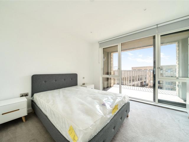 Apartment at Surrey Quays Road, Greater London