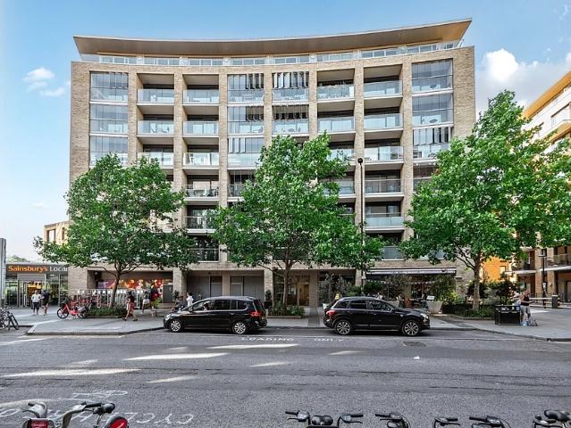 Apartment at Surrey Quays Road, Greater London
