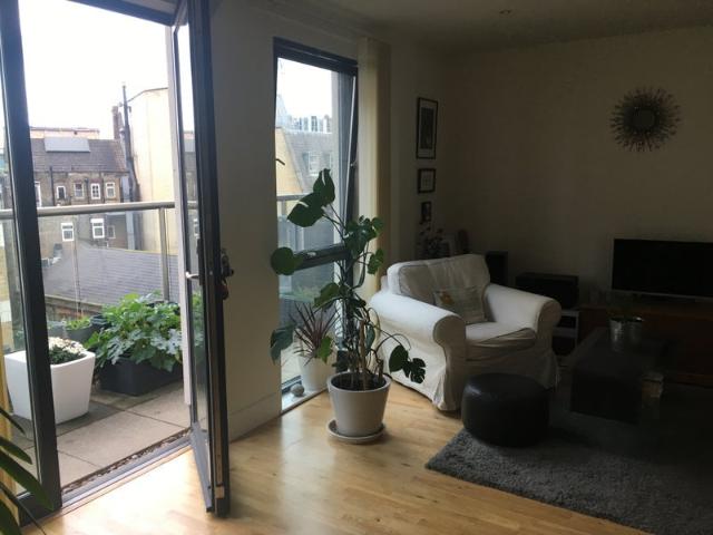 Room at Surrey Street, Greater London