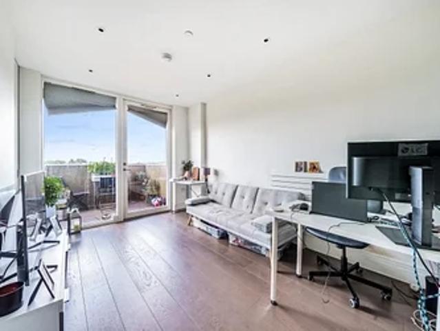 Apartment at Sury Basin, Greater London