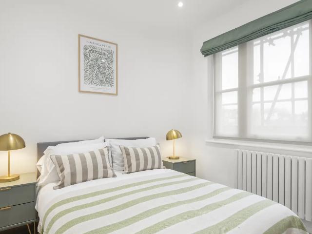 Apartment at Sussex Gardens, City of Westminster