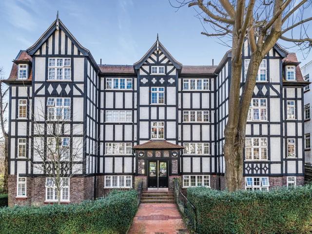 Apartment at Swain's Lane, Greater London