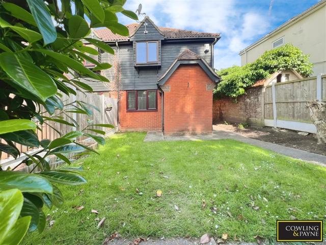 Apartment at Swan Lane, Wickford