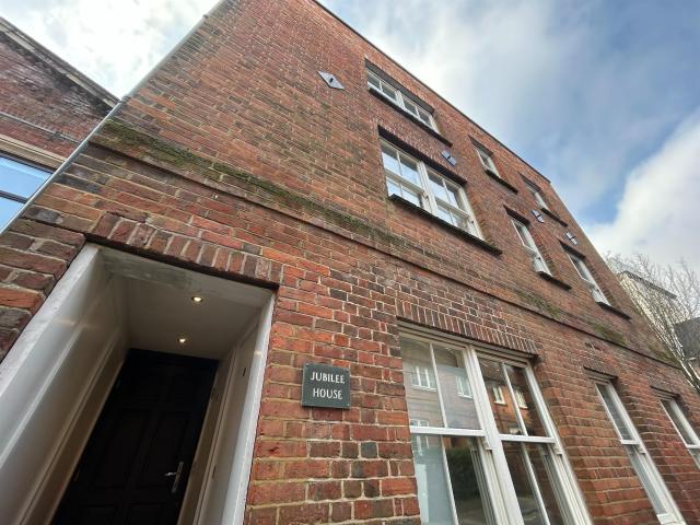 Apartment at Swan Lane, Winchester