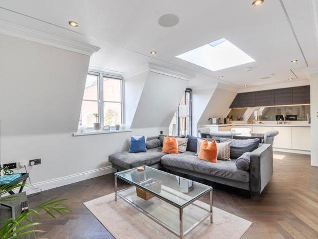 Apartment at Swan Lane, Winchester
