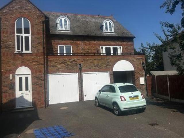 Apartment at Swapcoat Lane, South Holland