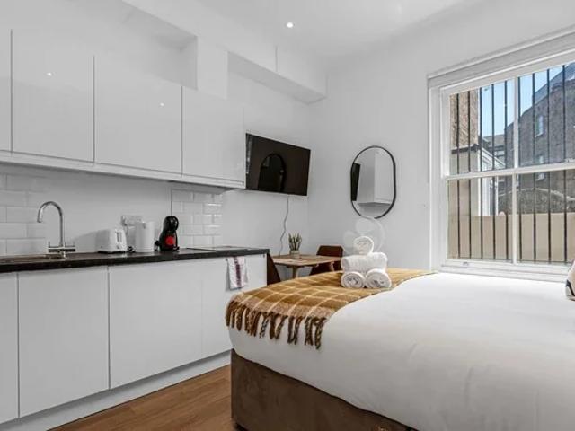 Apartment at Swinton Street, Greater London