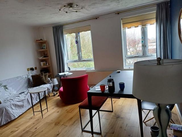 Apartment at Sycamore Way, Greater London