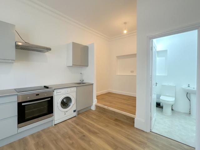 Apartment at Sydenham Park, Greater London