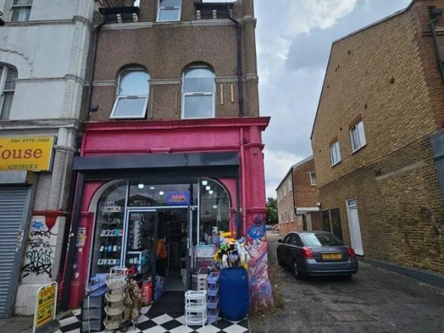 Apartment at Sydenham Road, Greater London
