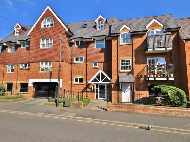 Apartment at Sydenham Road, Guildford