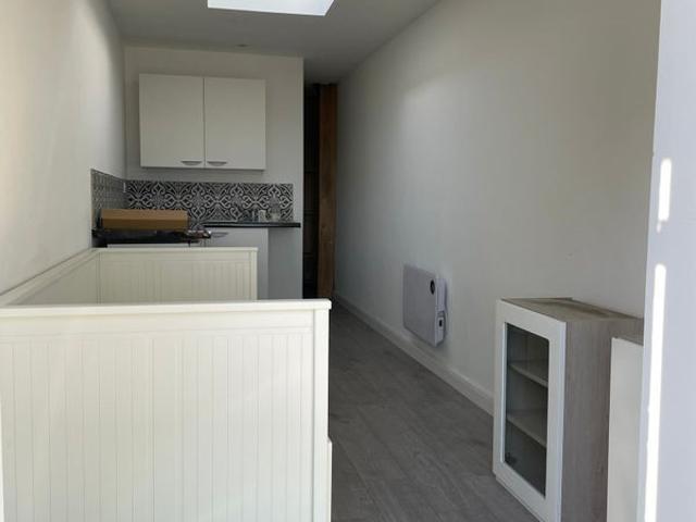 Apartment at Powder Mill Lane, Greater London