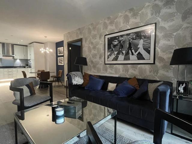 Apartment at Powerhouse Lane, Greater London