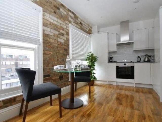 Apartment at Powis Terrace, Greater London