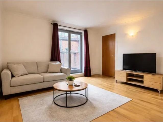 Apartment at Poynders Road, Greater London