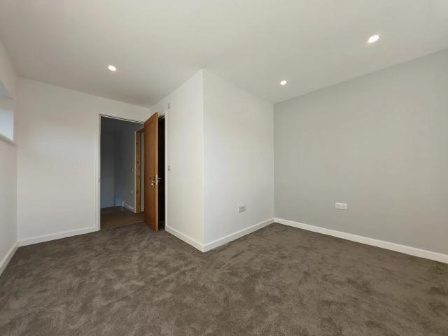 Apartment at Pockeridge Road, Corsham