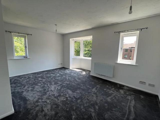Apartment at Poets Chase, Aylesbury