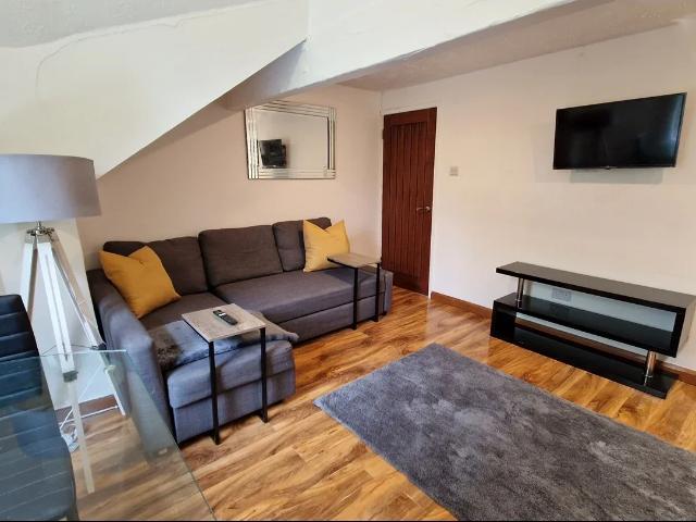 Apartment at Polygon Road, Manchester