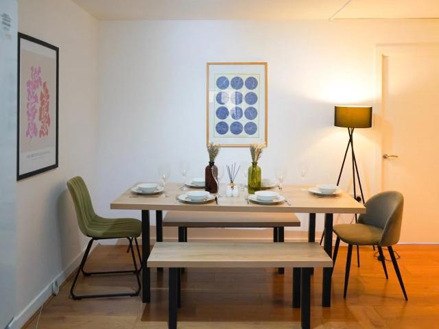 Apartment at Polygon Road, Greater London