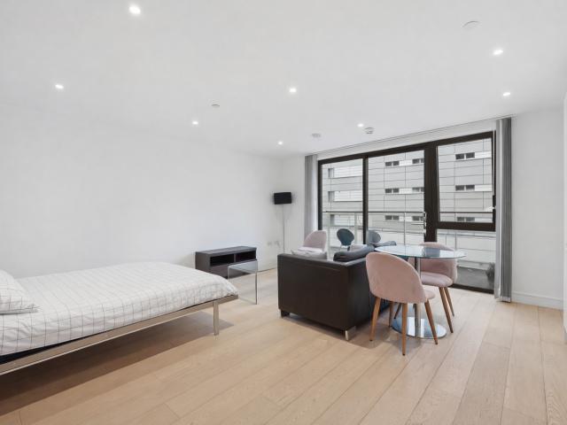 Apartment at Pomell Way, Greater London