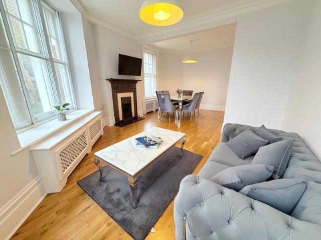 Apartment at Pond Street, Greater London