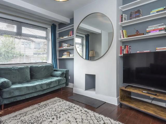 Apartment at Pope Close, Greater London