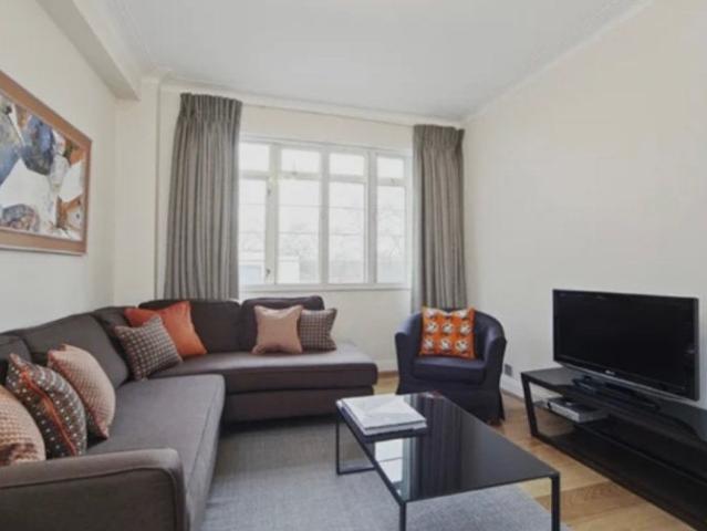 Apartment at Poplar Place, City of Westminster