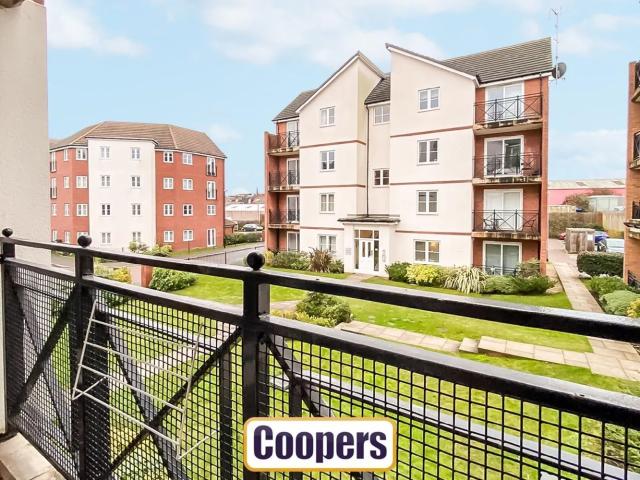 Apartment at Poppleton Close, Coventry