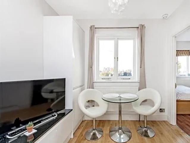 Apartment at Porchester Terrace, City of Westminster