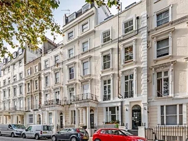 Apartment at Porchester Terrace, City of Westminster