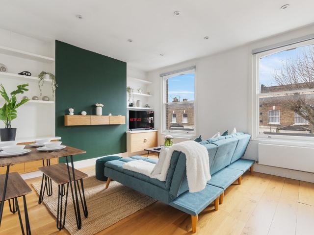 Apartment at Portnall Road, City of Westminster