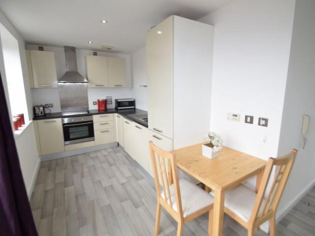 Room at Porter Brook Trail, Sheffield